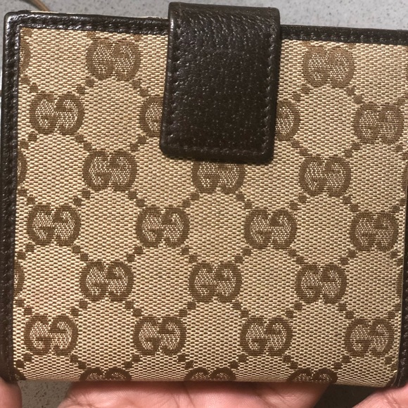 Gucci | Bags | Authentic Gucci Wallet | Poshmark